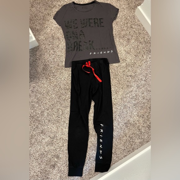 Intimates & Sleepwear | Friends Tv Show Pajama Set Friends Pajama Set ...
